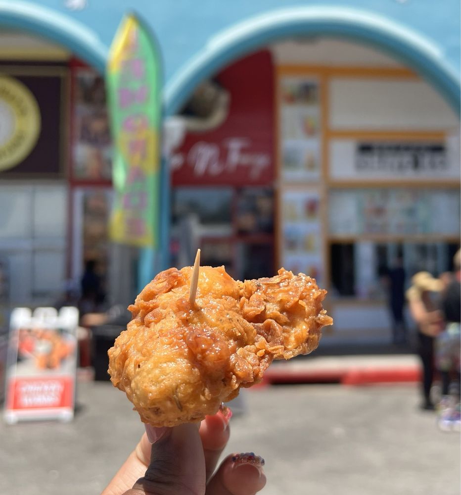 WANGS N THANGS - Updated May 2026 - 102 Photos & 83 Reviews - 1425 ...
