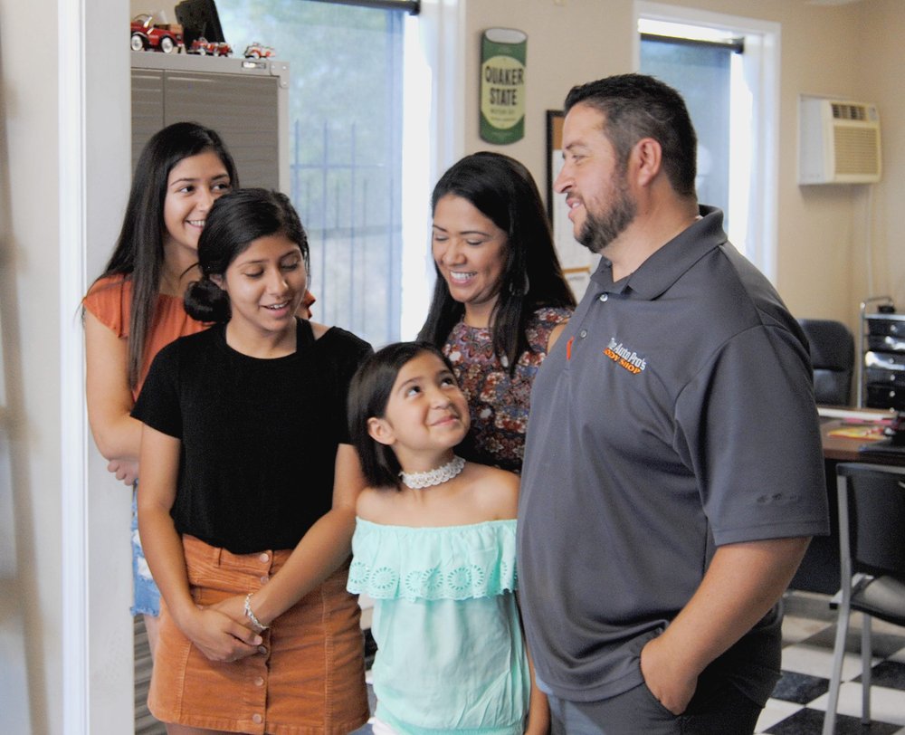 THE AUTO PRO’S BODY SHOP - Updated October 2025 - 29 Photos - 528 W Ave ...