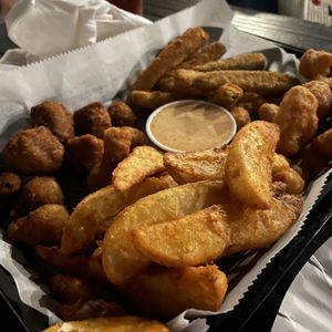 290 SLIDE SPORTS BAR & GRILL - 3191 Eggert Rd, Tonawanda, New York ...