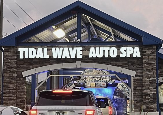 TIDAL WAVE AUTO SPA - OLDSMAR - Updated December 2025 - 27 Photos & 63 ...