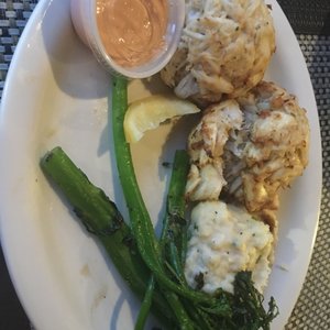 REEL INN RESTAURANT & DOCK BAR - 72 Photos & 151 Reviews - 419 14th St ...