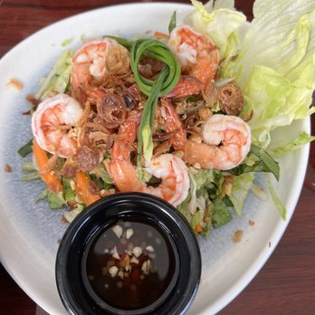 PHO VIETZ - Updated October 2024 - 138 Photos & 61 Reviews - 4906 Maple ...