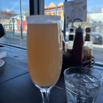 MIMOSAS - Updated 2024 - 570 Photos & 362 Reviews - 2752 Welton St ...