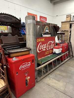 IRON CROW - Updated December 2025 - 19 Photos - 5746 Burleigh Crescent ...