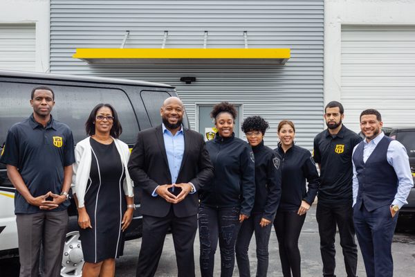 FAST GUARD SERVICE - Updated December 2025 - 22 Photos - 925 S 21st Ave ...