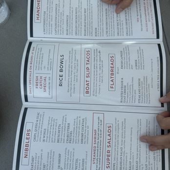 MARKER 24 RIVERFRONT GRILLE - Updated September 2024 - 80 Photos & 54 ...