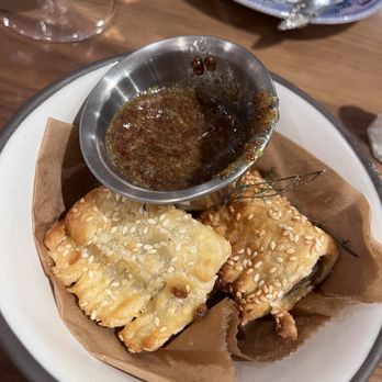 DELISH SISTERS - Updated January 2025 - 54 Photos & 31 Reviews - 389 ...