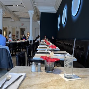 ELSA’S ON THE PARK - 278 Photos & 405 Reviews - 833 N Jefferson St ...