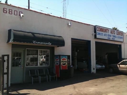 COMMUNITY AUTO CENTER - Updated October 2025 - 43 Photos & 238 Reviews ...