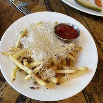 NORMAN ROSE TAVERN - Updated December 2025 - 667 Photos & 860 Reviews ...