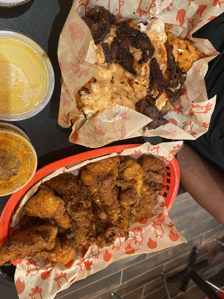 URBAN BIRD HOT CHICKEN - Updated December 2025 - 78 Photos & 69 Reviews ...