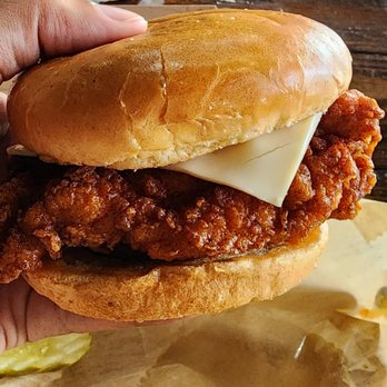 CHUCKS HOT CHICKEN - Updated June 2025 - 58 Photos & 60 Reviews - 9816 ...
