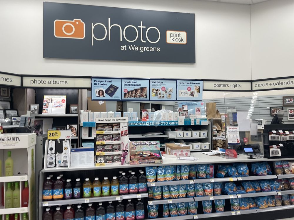 WALGREENS - Updated December 2024 - 99 Photos - 3529 N Elm St ...