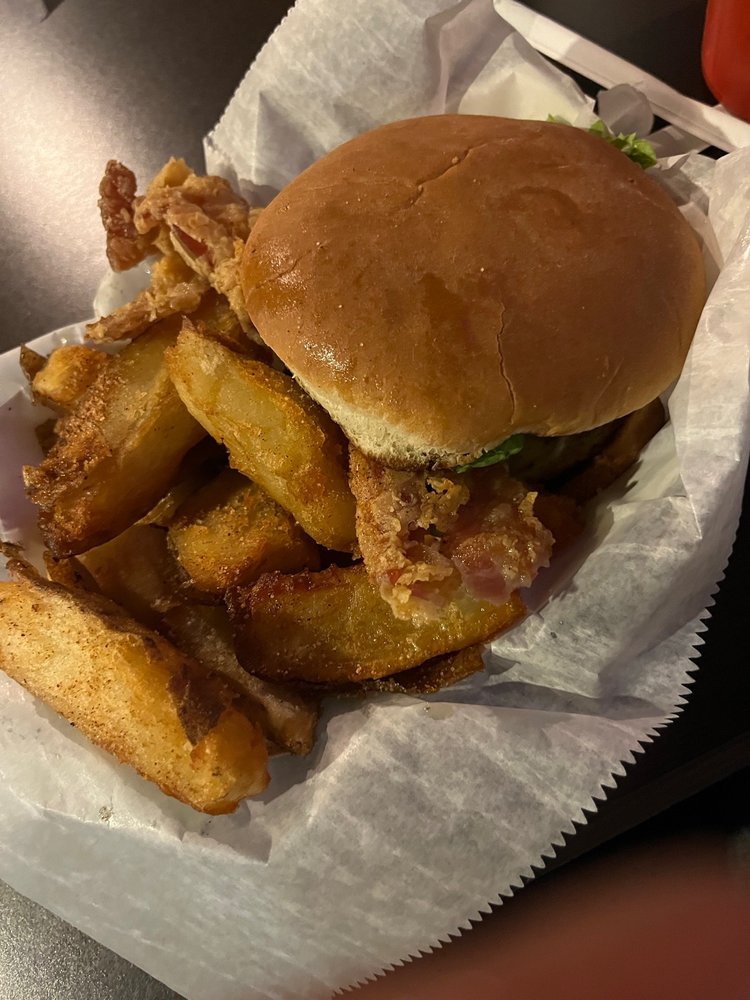 BIG POPPA BURGERS CHICKEN & WAFFLES - Updated December 2025 - 36 Photos ...