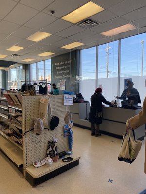 GOODWILL - Updated December 2025 - 28 Reviews - 2550 N High St ...