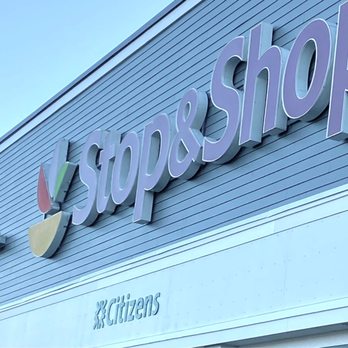 STOP & SHOP - Updated December 2025 - 33 Photos & 54 Reviews - 333 W ...