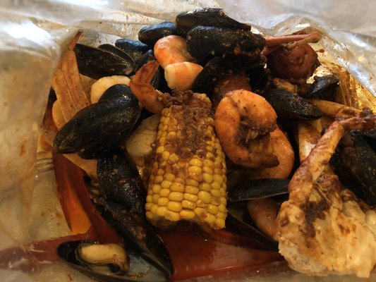CRACKIN’ CRAB SEAFOOD BOIL - 216 Photos & 293 Reviews - 4959 Pan ...