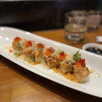 EIGHT SUSHI LOUNGE - Updated July 2024 - 3373 Photos & 1435 Reviews ...