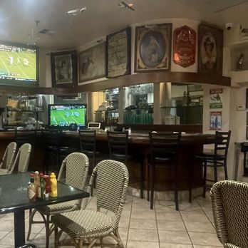 YUMA LANDING BAR & GRILL - Updated April 2025 - 178 Photos & 139 ...