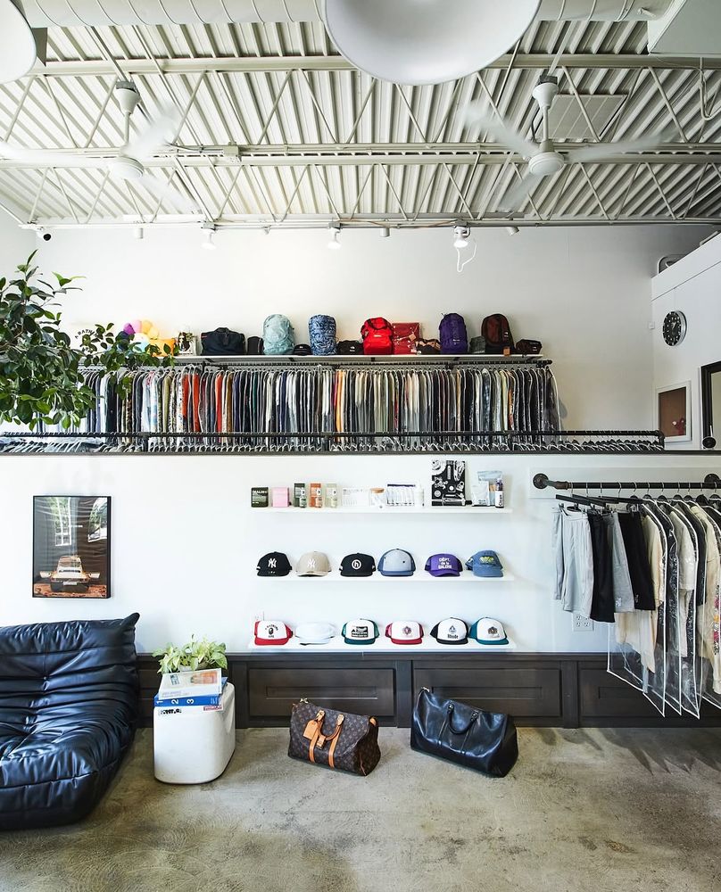 CACHE - Updated December 2025 - 34 Photos & 14 Reviews - 509 1/2 1st ...