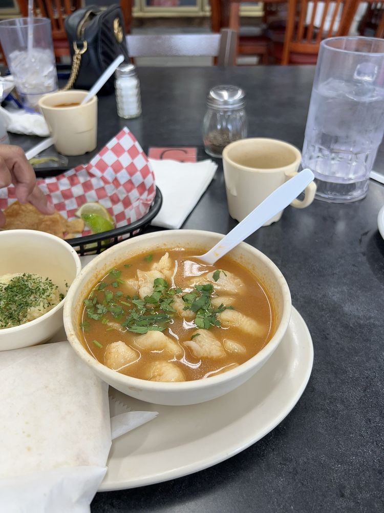 SPACEFISH MARISCOS - Updated July 2024 - 11 Photos & 13 Reviews - 825 ...