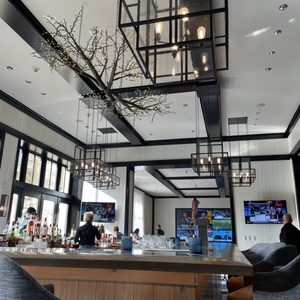 THE REMEDY BAR - 198 Photos & 120 Reviews - 1 Vail Rd, Vail, CO - Yelp