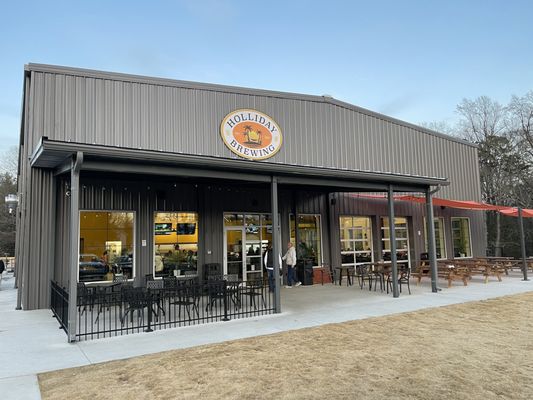 HOLLIDAY BREWING - Updated October 2025 - 26 Photos & 33 Reviews - 12 ...