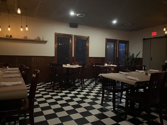 SALT - Updated November 2025 - 21 Photos & 33 Reviews - 7408 Pittsford ...