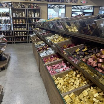 ROYAL ROASTERY - HOUSTON - Updated August 2024 - 145 Photos & 67 ...