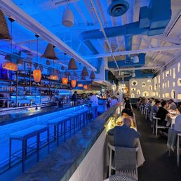 ELIA - Updated October 2025 - 1519 Photos & 559 Reviews - 1520 Locust ...