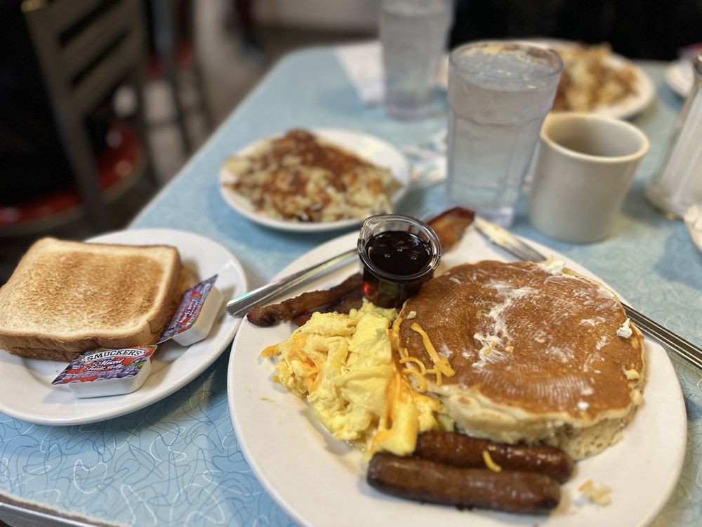 WHITE PALACE GRILL - Updated January 2026 - 432 Photos & 651 Reviews ...