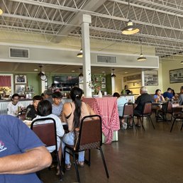 HIGHWAY INN - Updated December 2025 - 2357 Photos & 1023 Reviews - 94 ...