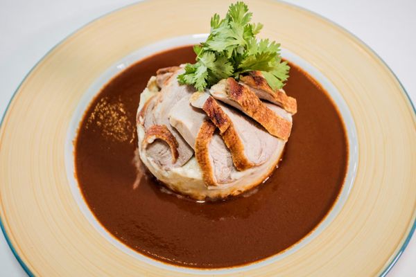 MIS MOLES RESTAURANT - Updated June 2024 - 184 Photos & 173 Reviews ...