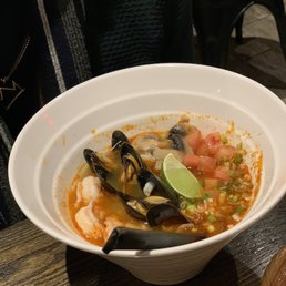 YUZU KITCHEN - 477 Photos & 291 Reviews - 409 Wood St, Pittsburgh ...