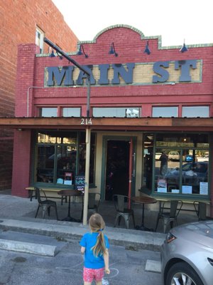 MAIN ST PIZZERIA AND BEER GARDEN - 107 Photos & 151 Reviews - Pizza ...