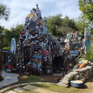 CATHEDRAL OF JUNK - 631 Photos & 225 Reviews - 4422 Lareina Dr, Austin ...