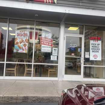 KFC - Updated October 2025 - 31 Photos & 51 Reviews - 4804 N Sheridan ...