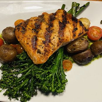 WILDFIN AMERICAN GRILL - Updated August 2024 - 899 Photos & 1014 ...