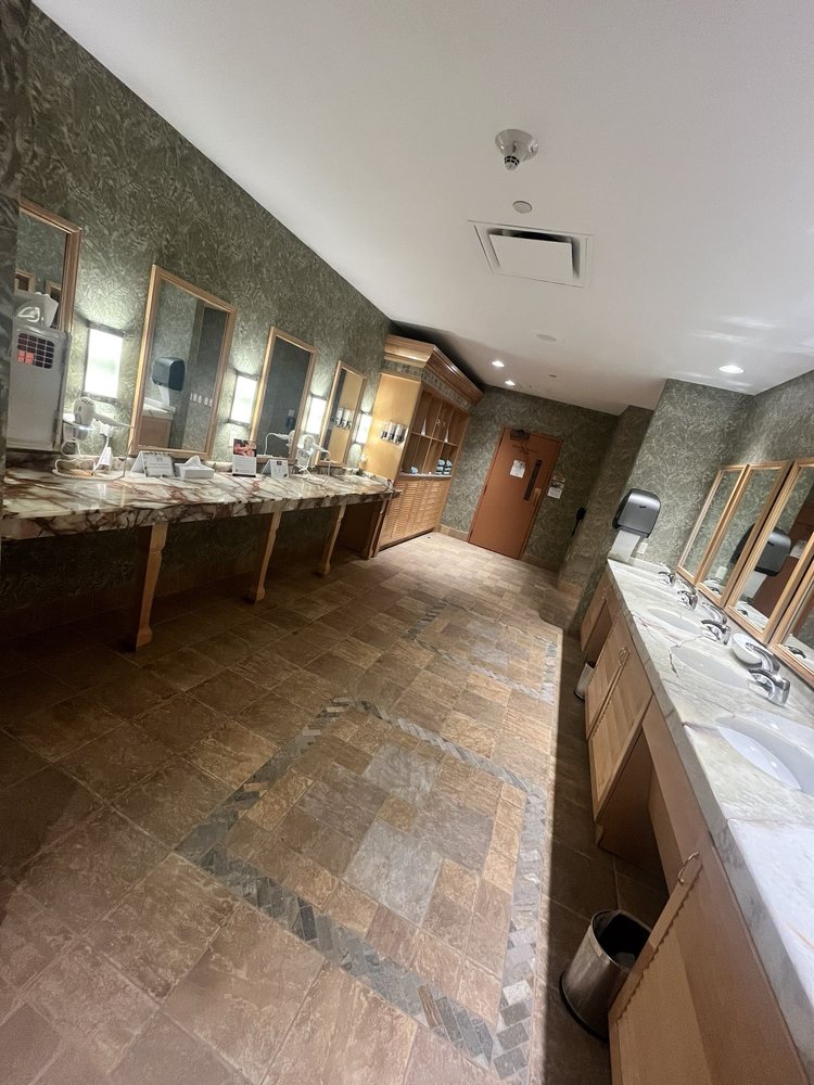 THE SPA AT SENECA NIAGARA CASINO & HOTEL - Updated December 2025 - 18 ...