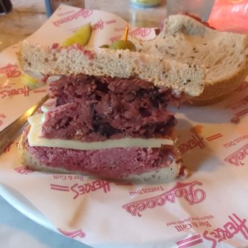 ROSCOE’S FAMOUS DELI - Updated March 2025 - 925 Photos & 852 Reviews ...