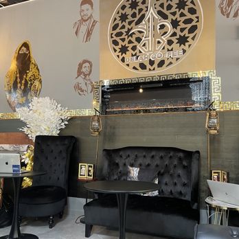 DELAH COFFEE HOUSE - BERKELEY - Updated April 2024 - 93 Photos & 57 ...