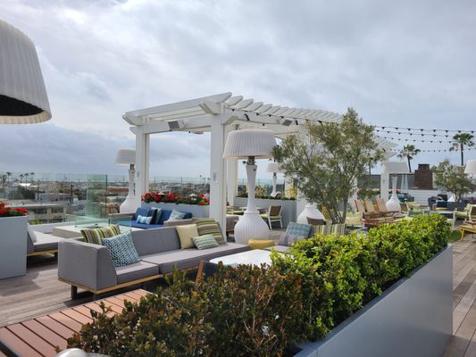 TOPSIDE ROOF DECK - Updated May 2025 - 363 Photos & 253 Reviews - 3300 ...