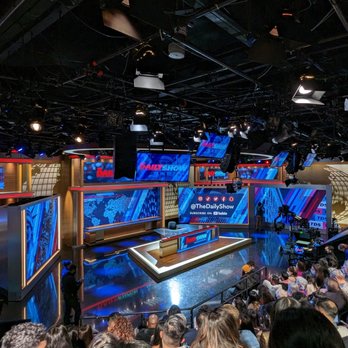 THE DAILY SHOW - Updated January 2026 - 236 Photos & 266 Reviews - 733 ...