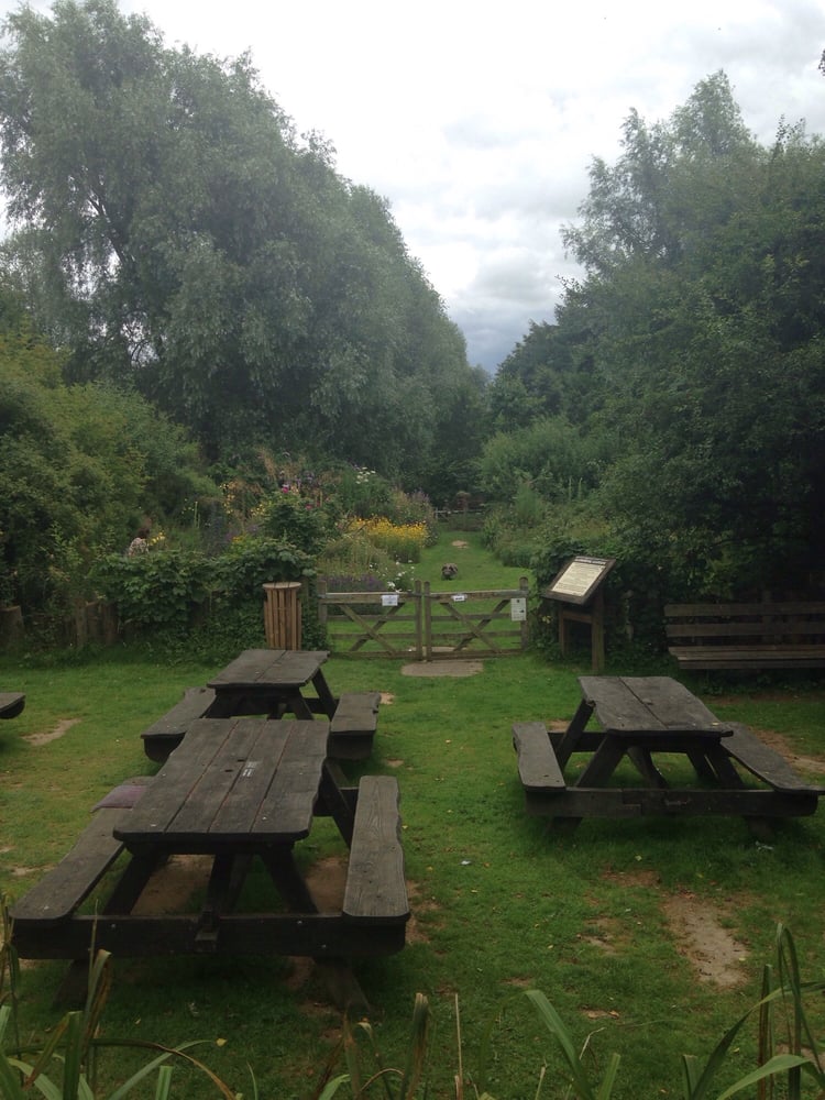 SEVENOAKS WILDLIFE RESERVE AND JEFFERY HARRISON VISITOR CENTRE ...