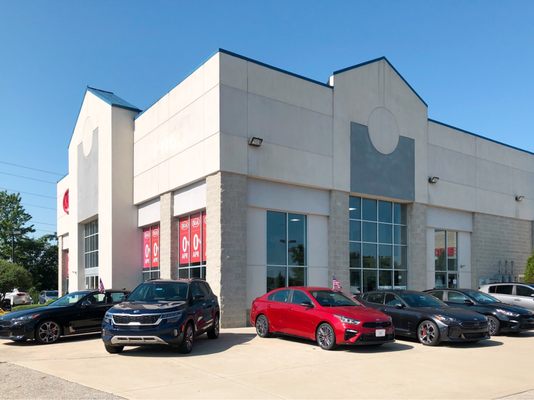 COUGHLIN KIA OF LEWIS CENTER - Updated October 2025 - 22 Photos & 24 ...