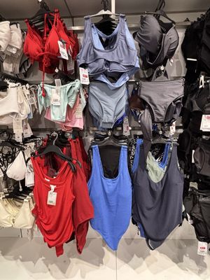 H&M - Updated April 2026 - 42 Photos - 21001 N Tatum Blvd, Phoenix ...