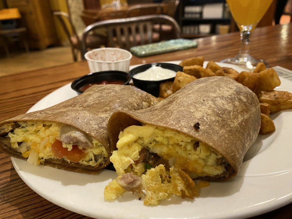 PAPA GEORGE’S RESTAURANT - Updated August 2024 - 24 Photos & 36 Reviews ...