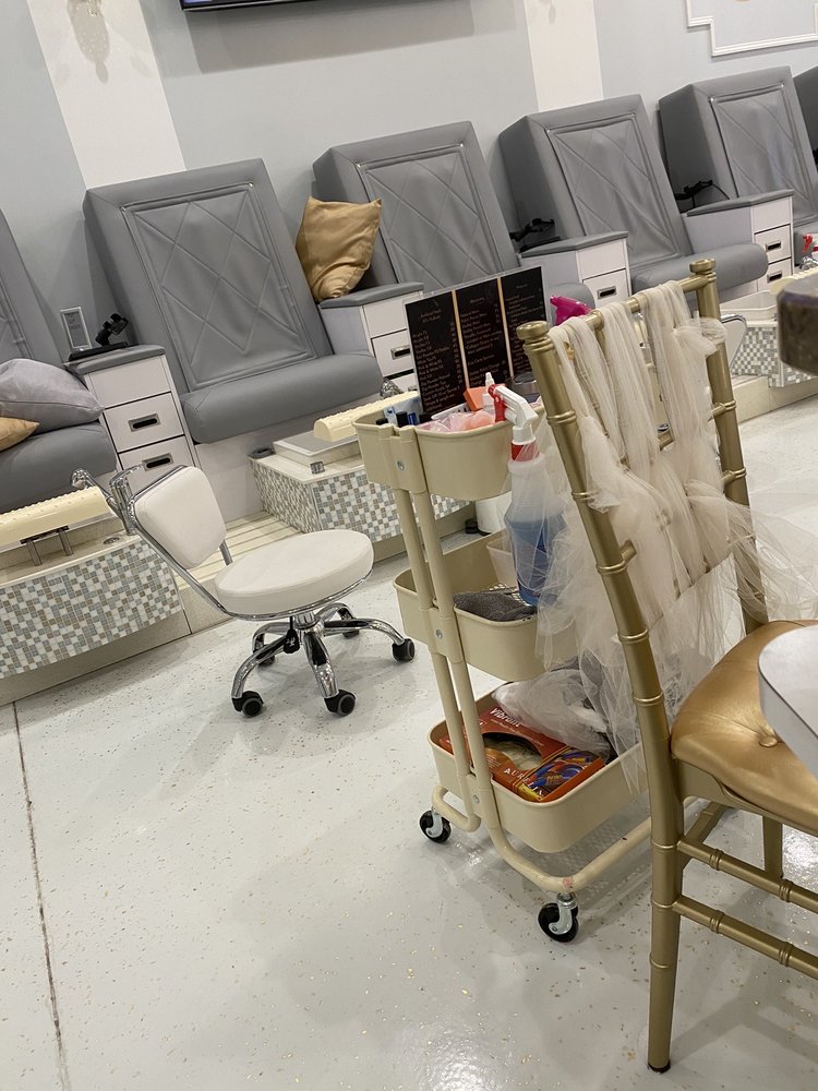 POLISH NAIL SPA - Updated July 2024 - 17 Reviews - 3258 West Iles Ave ...