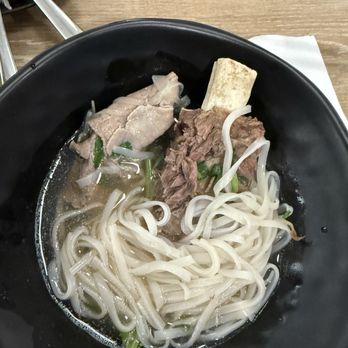 PHO 68 RICHMOND - Updated October 2025 - 66 Photos & 16 Reviews - 150 ...