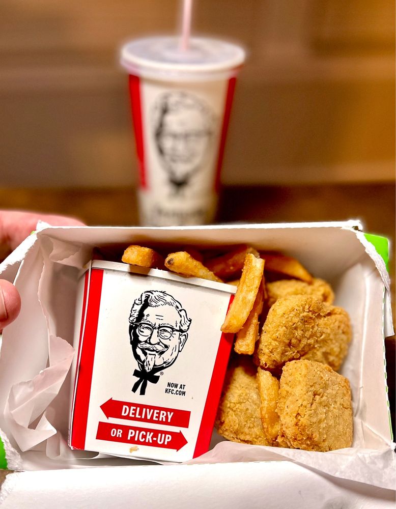 KFC - Updated December 2025 - 930 New Britain Ave, West Hartford ...